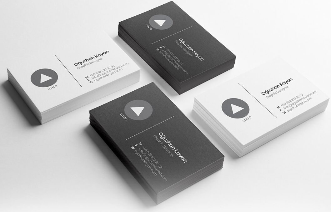 Download Free Minimal Black & White Business Card Vector Template ...
